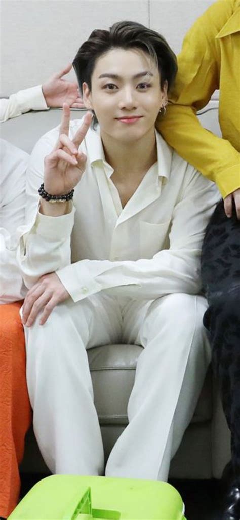 Golden Maknae Jungkookie Em 2021 Frases Engraçadas Para Rir Meninos