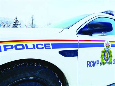 Rcmp Week In Review October 31 To November 6 La Nouvelle Beaumont News