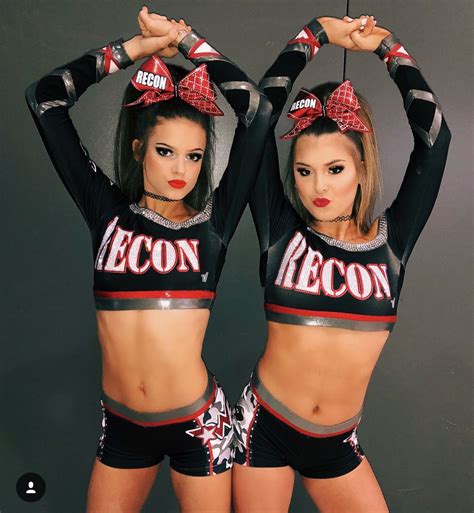 Pin By Breana Galvan On Wish Life Cheer Picture Poses Cheer Poses