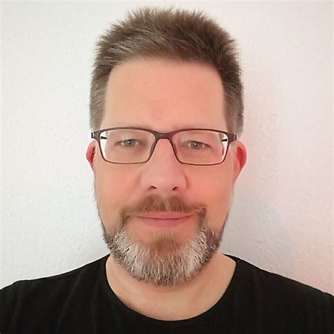 oliver schafeld sr web developer freelance frontend vue js