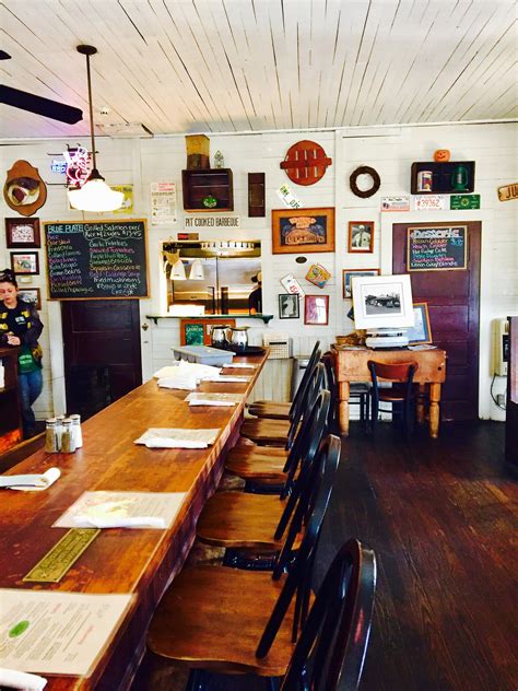 Guide To Juliette Georgia What To See And Where To Eat Fried Green Tomatoes