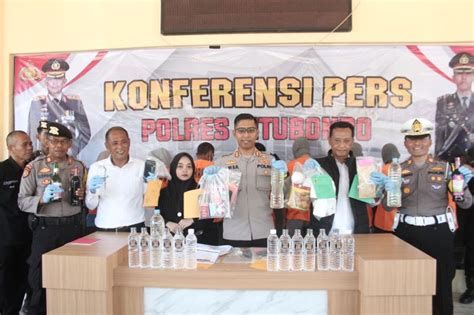Polres Situbondo Gelar Konferensi Pers Akhir Tahun 2023