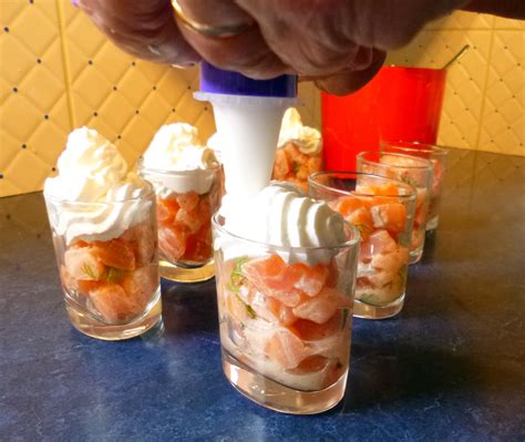 Verrines Au Saumon La Recette Facile Par Toqués 2 Cuisine