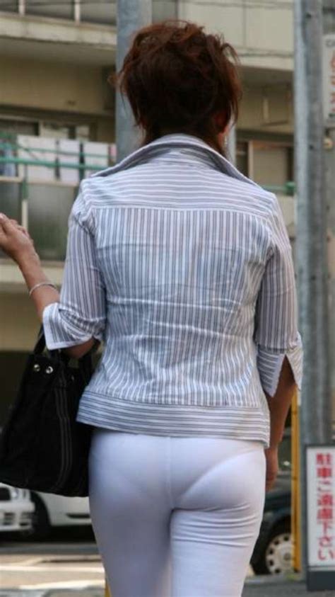 【素人エロ画像】夏のお尻やらしすぎくっきりパン線や Free Download Nude Photo Gallery