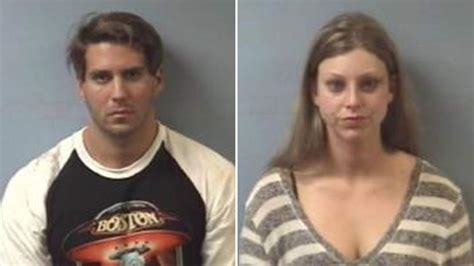 real estate agent accused of sex in vacant home loses job retains license