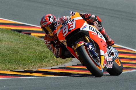 Marquez Sets Hottest Lap In Motogp™ Warm Up Motogp™