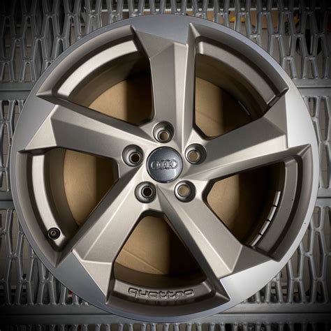 Serie 4 Cerchi In Lega 18 Originali Audi A4 Dal 2016 Cod 8w9601025g