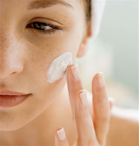 Les Soins De La Peau Avec Protection Solaire Seraient Moins Efficaces