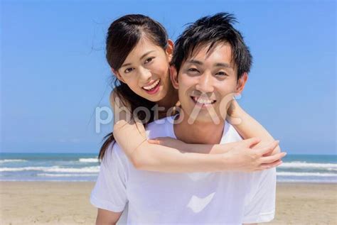 仲良しカップル No 262948｜写真素材なら「写真ac」無料（フリー）ダウンロードok