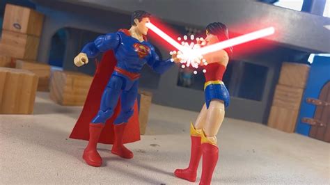 Superman Vs Wonder Woman Stop Motion Youtube