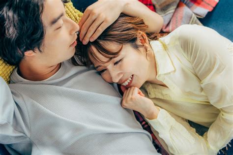 初めての彼女と長続きするための方法とは？初キスや初hのタイミングはいつがいい？ コイパス By Omiai