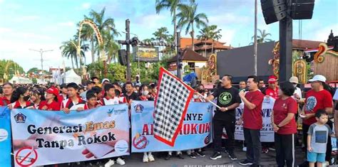 Bupati Klungkung Nyoman Suwirta Lepas Jalan Santai Sekaligus Pengenalan