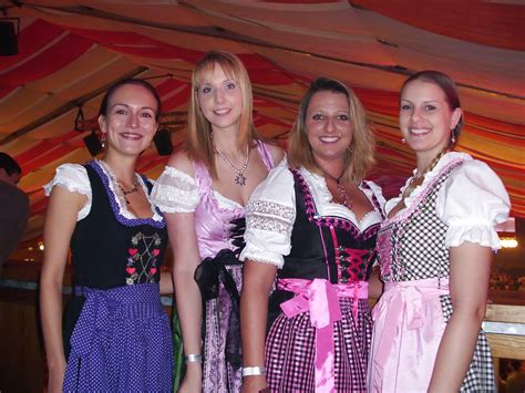 Oktoberfest Bitches Qoktoberfest Schlampen Porn Pictures Xxx Photos