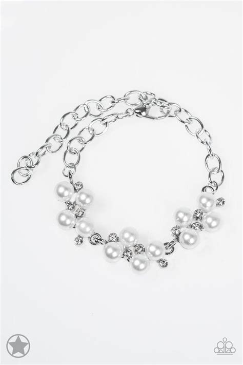 Paparazzi I Do White Blockbuster Bracelet Faux Pearl Bracelet