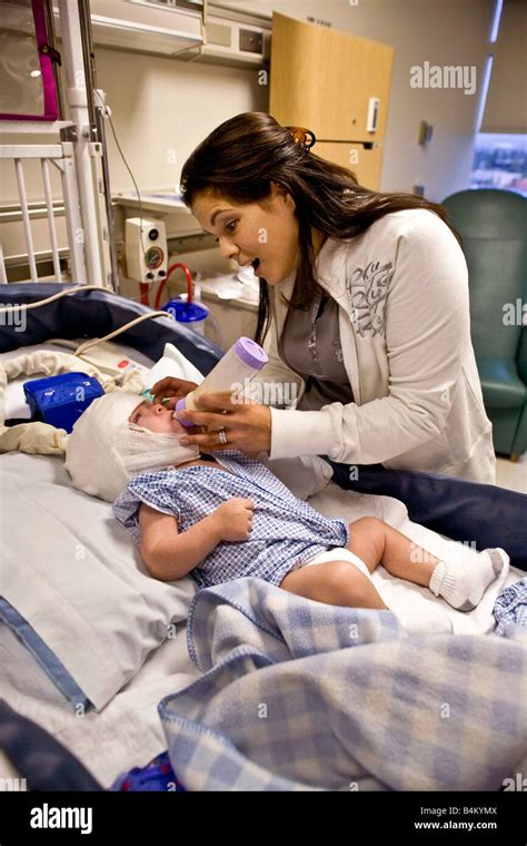 Spina Bifida Fotos Und Bildmaterial In Hoher Auflösung Alamy