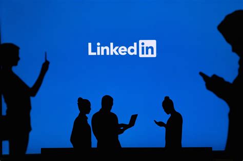 Popular Linkedin Scams And How To Avoid Them In 2024