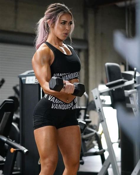 Cassandra Martin Fitness Model Workout Instagram And Pics In 2021