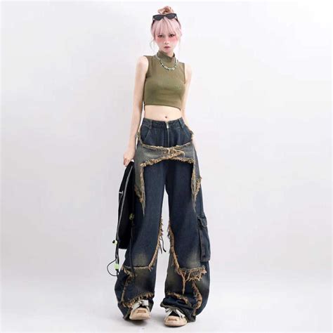 10 Clothing Stores Specializing In Y2k Grunge Style Outfits Fashnfly