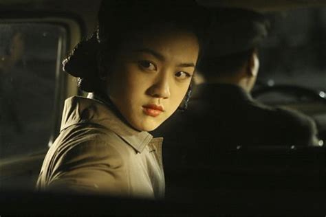 탕웨이 실제 정사 논란 색 계 파격 베드신 다시 화제…어떤 장면이길래~ 스포츠투데이 Tv보다 재밌다