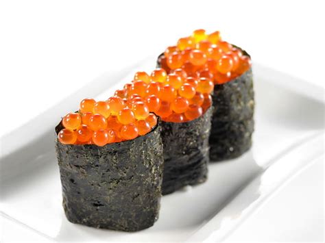 【楽天市場】いくら醤油漬け 200g 送料無料 お取り寄せグルメ：サーモン専門店岩松