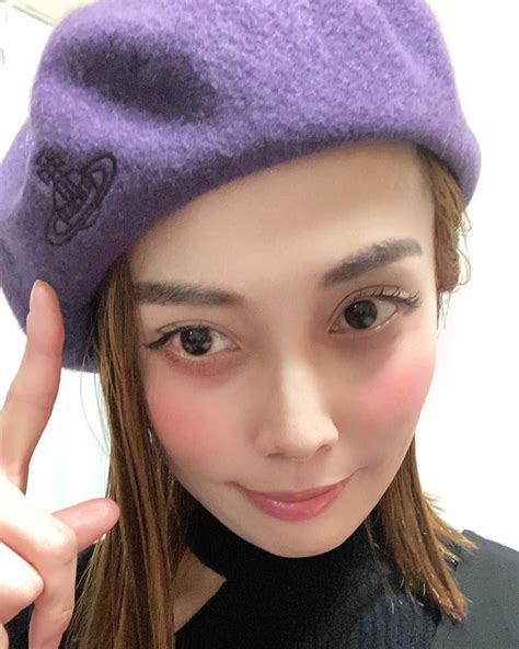 らりるrieさんのインスタグラム写真 らりるrieinstagram 「・ ・ お気に入りの帽子を引っ張り出しました ️ 私がかぶると
