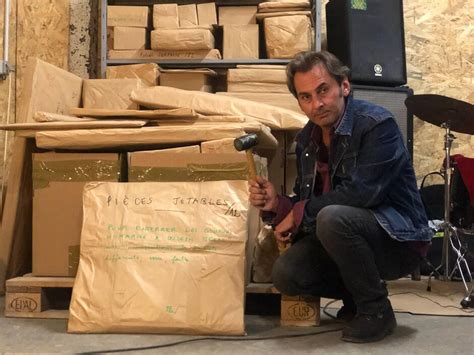 Cet Artiste Vend Ses œuvres Aux Enchères à Partir Dun Euro Pour