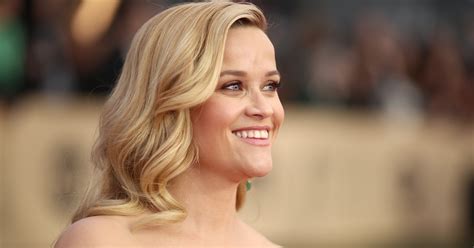 Reese Witherspoons Skincare Routine Includes This Cult Favorite