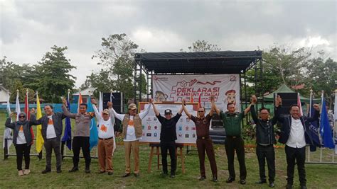 Bawaslu Pesisir Barat Deklarasikan Kampanye Damai Pemilu 2024