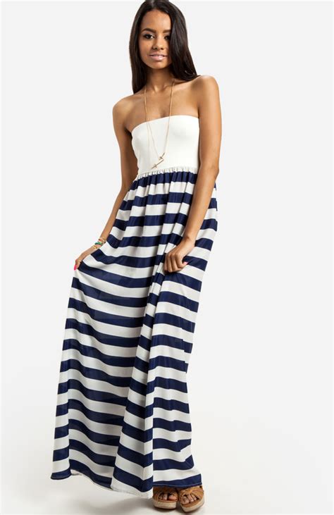 Strapless Striped Maxi Dress In Navy Dailylook