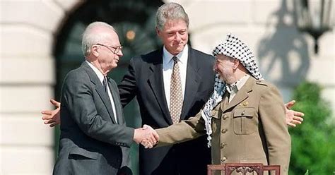 on this day the palestine liberation organization agreed to recognize