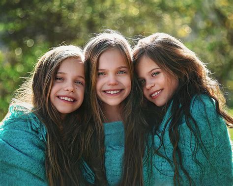 Mother Of A Singleton Twins And Triplets Documents The Life Of Her