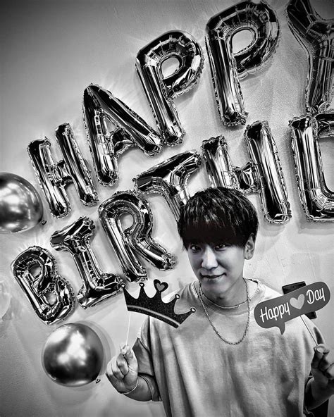 増田貴久さんのインスタグラム写真 増田貴久instagram 「⁡ Happybirthdayシゲ」7月11日 19時00分