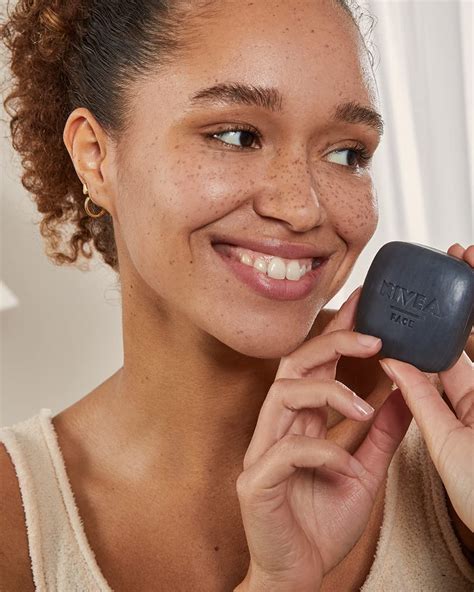 Nivea Magicbar Exfoliating Charcoal Face Cleansing Bar 75g Care And