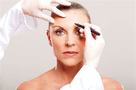 Why You Should Choose An Expert For Anti Aging Treatments