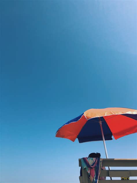 무료 이미지 우산 하늘 푸른 패션 액세서리 깃발 구름 그늘 휴가 여가 3024x4032 1519141