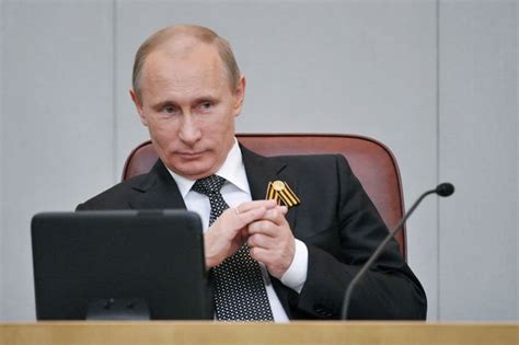 David Cameron Orders Mi6 Agents To Swap Secrets With Vladimir Putins