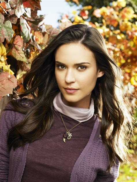 Odette Yustman Wallpapers Wallpaper Cave Brunette Beauty Odette