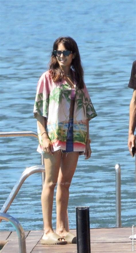 Hiba Abouk Nude Onlyfans Leaks Fappening Fappeningbook