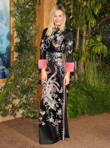 Always Glamorous Always Daring Margot Robbies Best Looks In 2016
