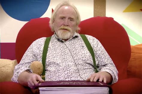 celebrity big brother caught reusing old diary room