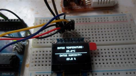 arduino with ssd1306 oled and dht11 dht22 sensor simple projects