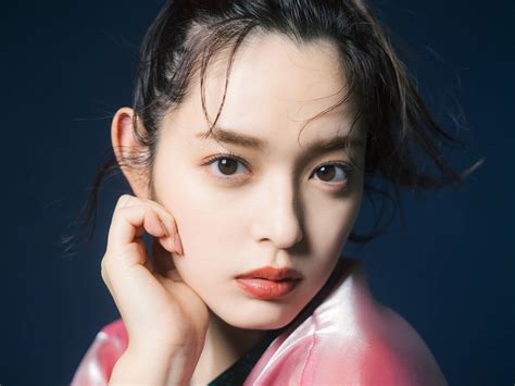 俳優・矢作穂香「25歳になって“どんな人間でありたいか”を真剣に考え始めた」ny留学で変わった“ある価値観” わたしたちの憧れアイコン