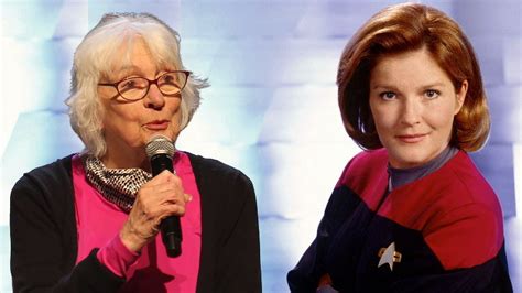 ‘star Trek Voyager Co Creator Jeri Taylor On “perfect” Kate Mulgrew