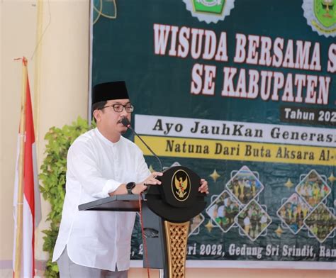 Ini Pesan Sekda Natuna Saat Membuka Secara Resmi Wisuda Bersama Santri