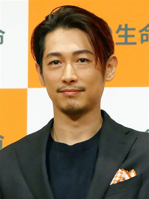 ディーン・フジオカ 「親指の先っぽ生えてきました」あらためての報告にファン安ど「さすがの再生力」― スポニチ Sponichi Annex 芸能