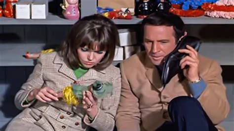 This Scene Wasnt Edited Look Closer At The Get Smart Blooper Youtube