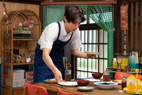 連続テレビ小説「なつぞら」第115話。朝食の準備をする坂場（中川大志）（c）nhk ― スポニチ Sponichi Annex 芸能