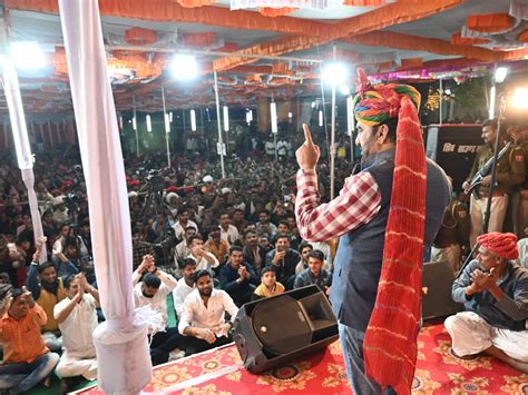 11 Pundits Conducted Varan Worship And Yagya Rituals Of Deities Rlp