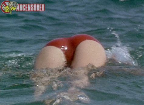 Jacqueline Bisset Desnuda En The Greek Tycoon