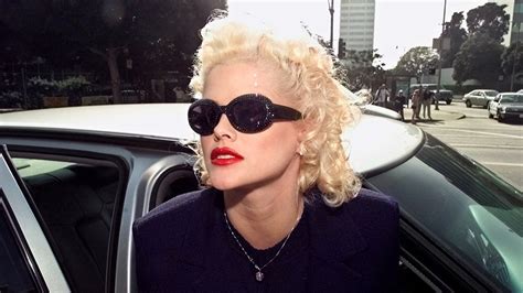 Anna Nicole Smith Documentary Coming To Netflix Variety
